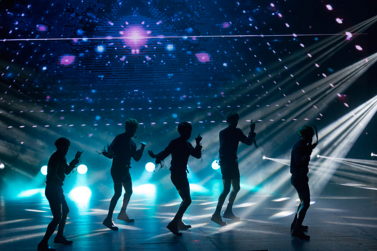 Pop! Goes the World! - Gallery